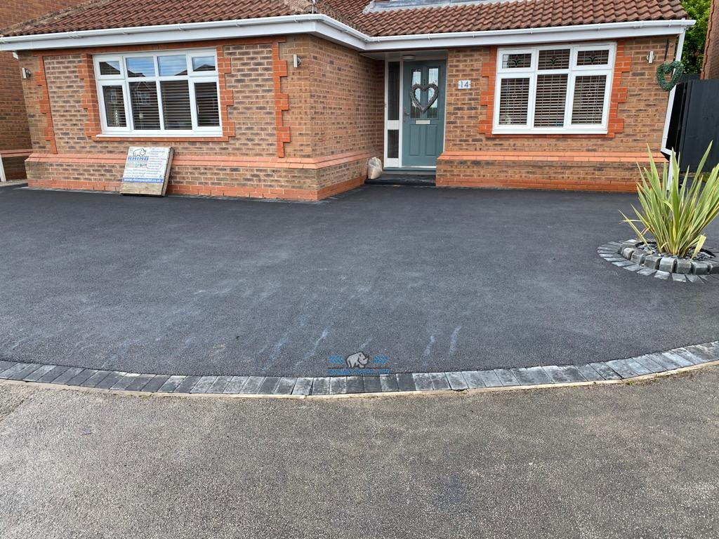 Tarmac Contractors Llandudno, Conwy - Resurfacing, Asphalt, Tar and Chip