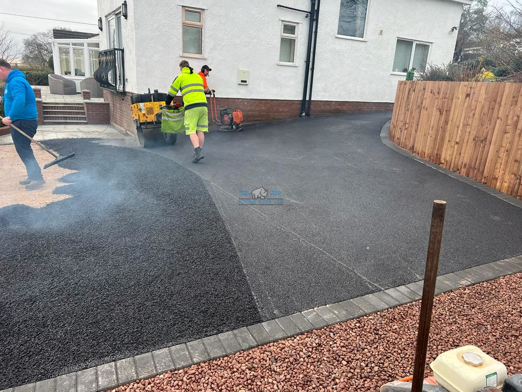 Tarmac Contractors Greenfield, Flintshire - Resurfacing, Asphalt, Tar ...